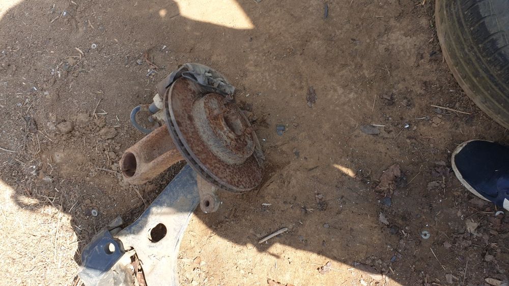 Fuzeta Ford Focus, fuzeta fata Ford Focus Bucuresti Sectorul 4 • OLX.ro