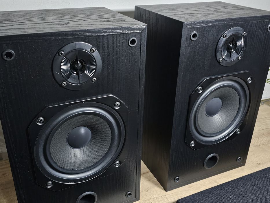 Boxe B&W model 201 i, hi-fi audio vintage Suceava • OLX.ro