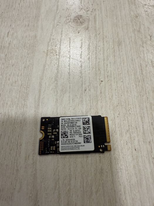 Samsung SSD 256GB PM991 M.2 2242 с. Мусачево • OLX.bg