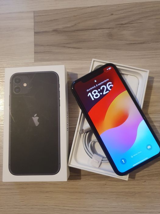 Vand iPhone 11 black 128 gb Cluj-Napoca • OLX.ro