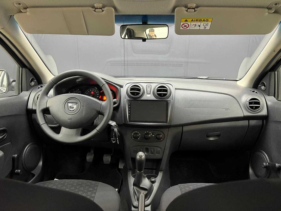 Dacia Logan 2016 ( 1,2 benzina ) Peciu Nou • OLX.ro