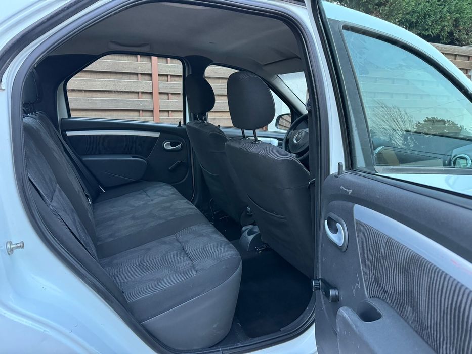 Dacia Logan Model Laureat Fab 2012 Motor 1.6 Benzină 90 CP Euro 5 ...