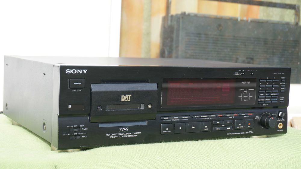 Casetofon digital DAT Sony DTC 77ES 4 heads Cluj-Napoca • OLX.ro