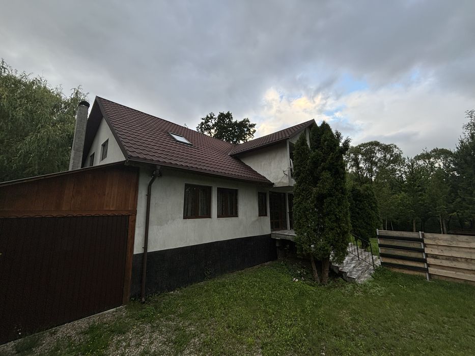 Casa de locuit sau casa de vacanta Rotilestii Mici • OLX.ro