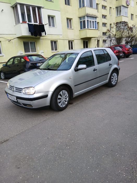 Wolkswagen golf 4 Fagaras • OLX.ro