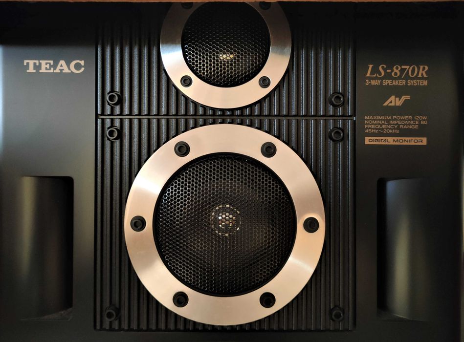 Колекционерска аудиофилска система Teac Reference 300 пълен комплект гр ...