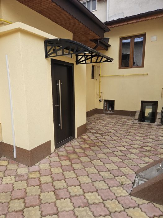 Casa singur curte langa Cal Mosilor Bucuresti Sectorul 2 • OLX.ro