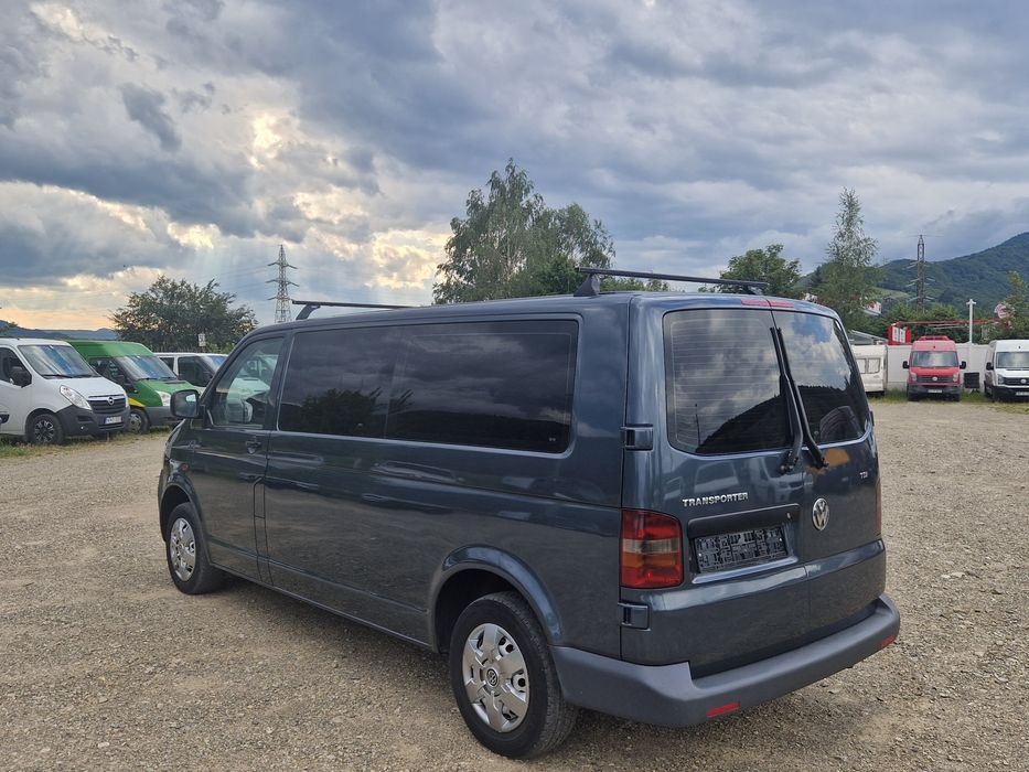 Volkswagen vw T5 1.9tdi 8+1 locuri AC maxi Piatra Neamt • OLX.ro
