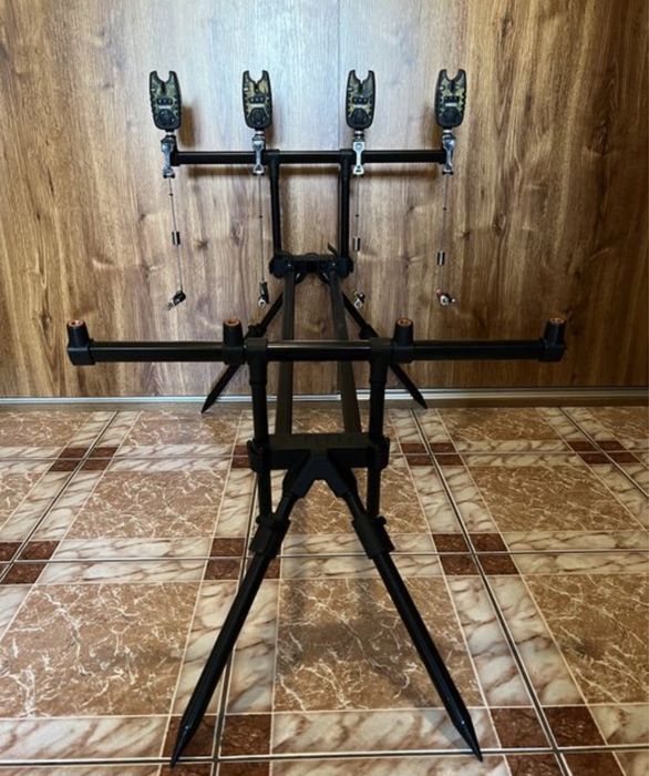 Set Rod Pod 4 posturi EastShark + Set 4 Senzori Baracuda + 4 Swingheri ...
