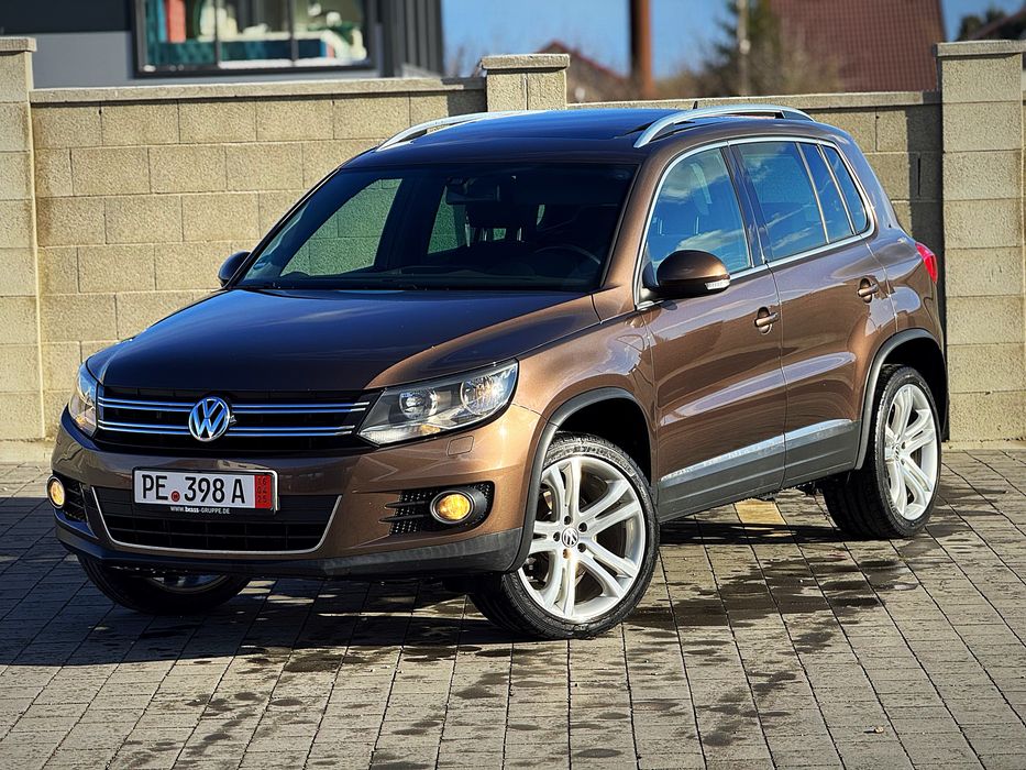 VW TIGUAN 2.0 TDI R-LINE‼️Piele Navi Keyless Entry/Go Panoramic Tzoll ...