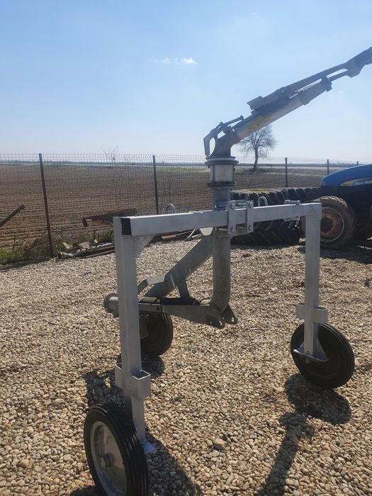 Carut si aspersor ,tambur irigat pompa caprari mec 80 Lunguletu • OLX.ro