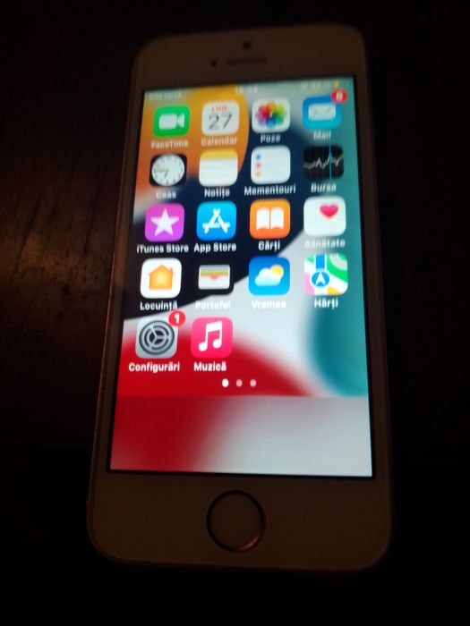 IPhone se roz functional Pecica • OLX.ro