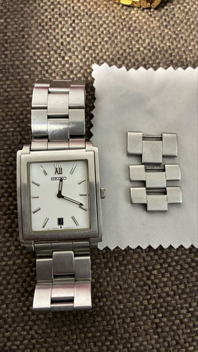 Seiko "Tank "Vintage Dead Stock V739-5880 Bucuresti Sectorul 1 • OLX.ro