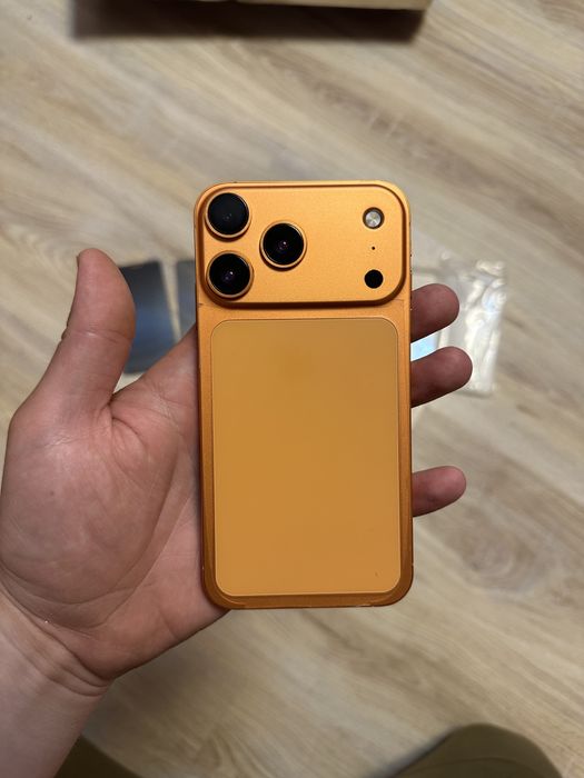 Iphone XR transformat in 17 pro Tulcea • OLX.ro