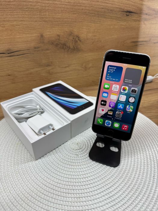 IPhone SE 3 2022 64gb alb FullBox Baia Mare • OLX.ro