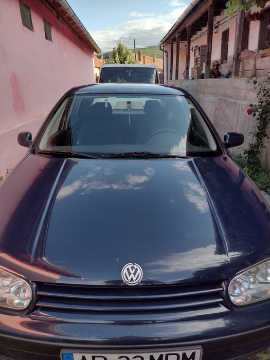 Golf 4,1,4benzina Blaj • OLX.ro