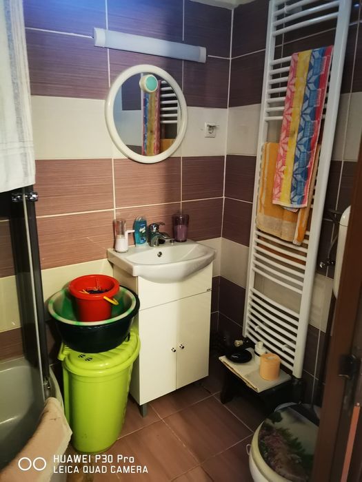 Vând apartament la curte 2 camere Arad • OLX.ro