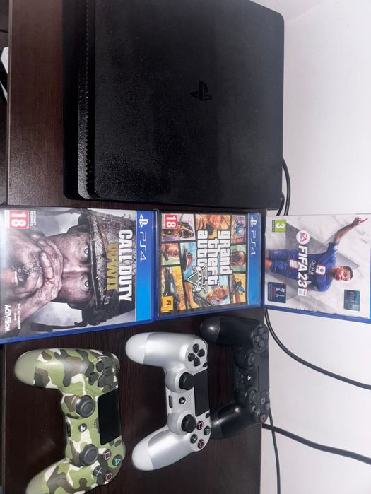 Playstation 4 slim + 3 конзоли гр. Шумен Гривица • OLX.bg