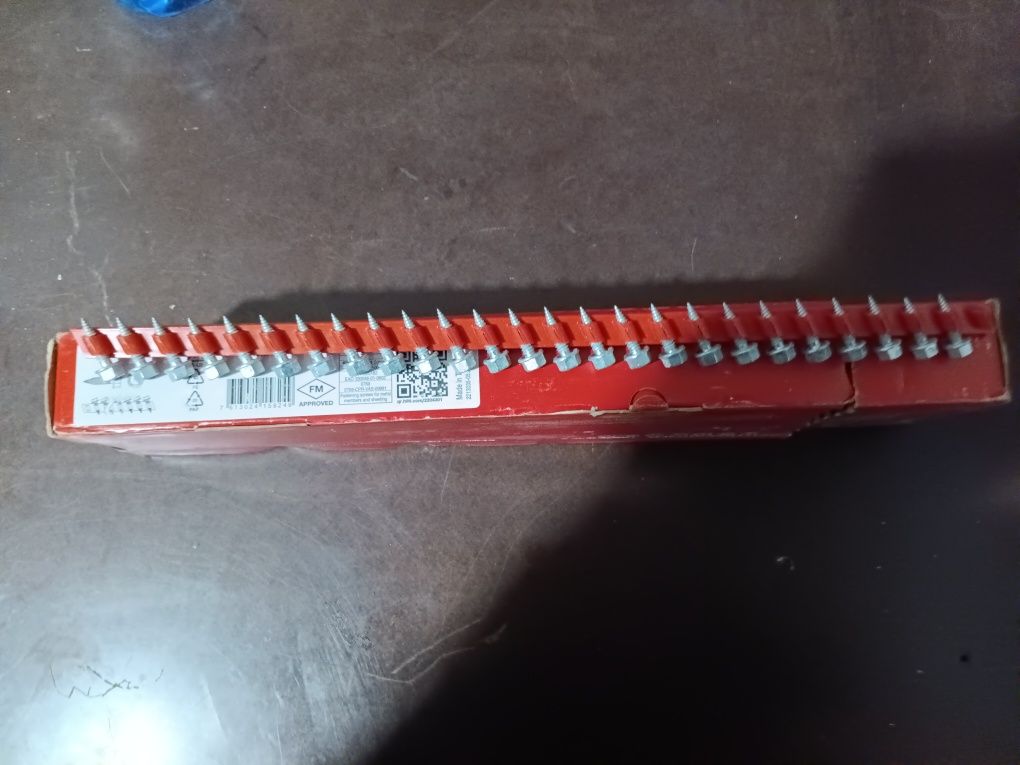 Hilti Самопробивни винтове гр Пловдив Прослав • Olx Bg