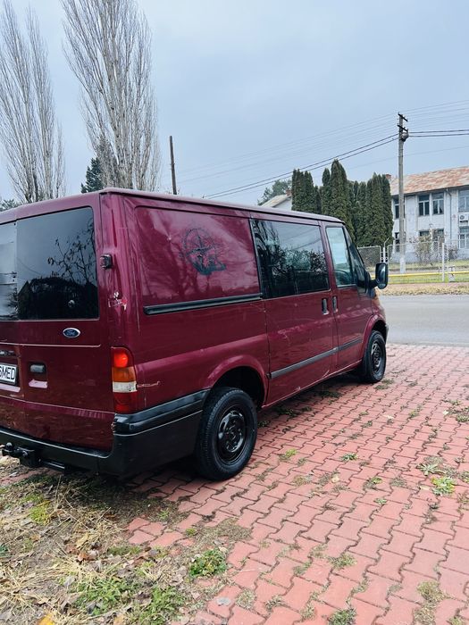 Ford transit Mixta cu locuri Floresti • OLX.ro