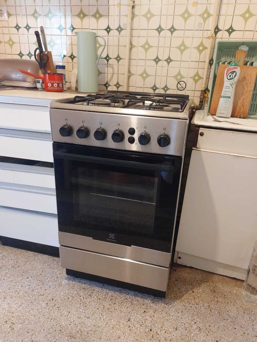 Aragaz Electrolux inox Braila • OLX.ro