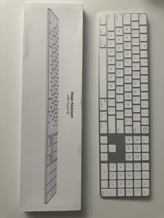Клавиатура Apple Magic Keyboard with Touch ID and Numeric Keypad гр ...