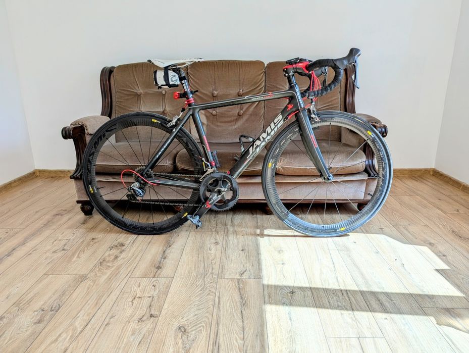 Cursiera 7kg full carbon Dura Ace SRAM RED Mavic Cosmic Gosmani • OLX.ro