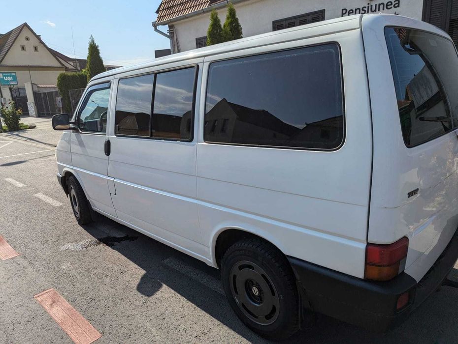 VOLKSWAGEN T4 1.9 TD Multivan/ Campervan Sibiu • OLX.ro