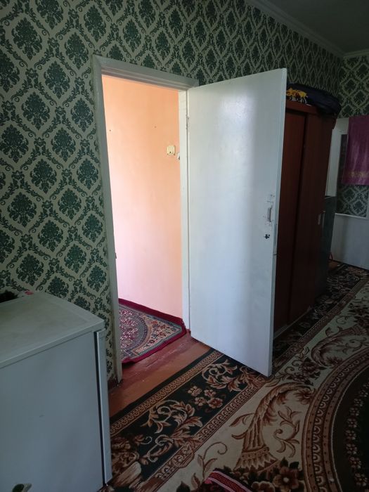 Kvartira sheriklikga Farxod bozori yonida: 600 000 so’m - Ijara uzoq muddatga Toshkent на Olx