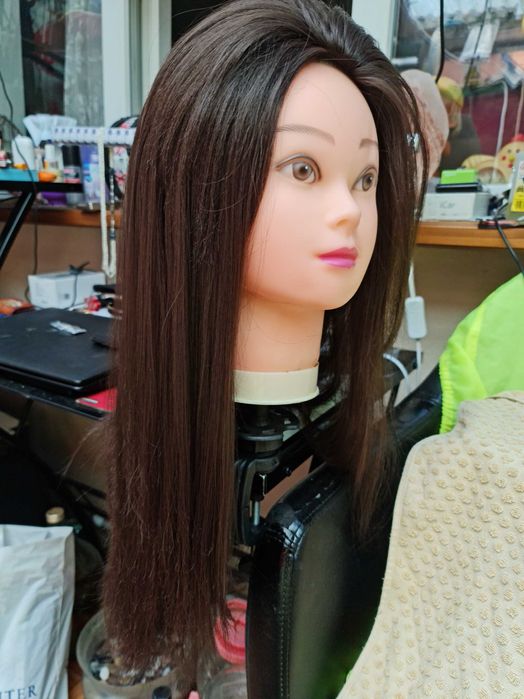 Vand peruci dama pretul e negociabil Sibiu • OLX.ro