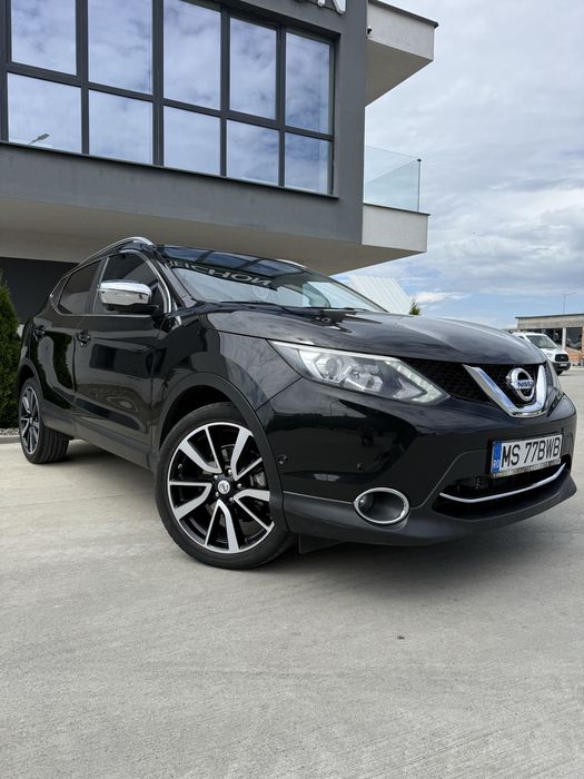 NiSSAN Qashqai J11 model TEKNA 360° Targu-Mures • OLX.ro