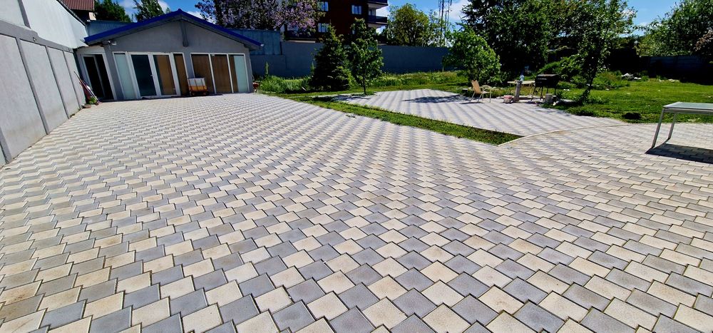 Pavaje pentru gradina model Solzi Dublu de la 39lei mp Montaj Pavele ...