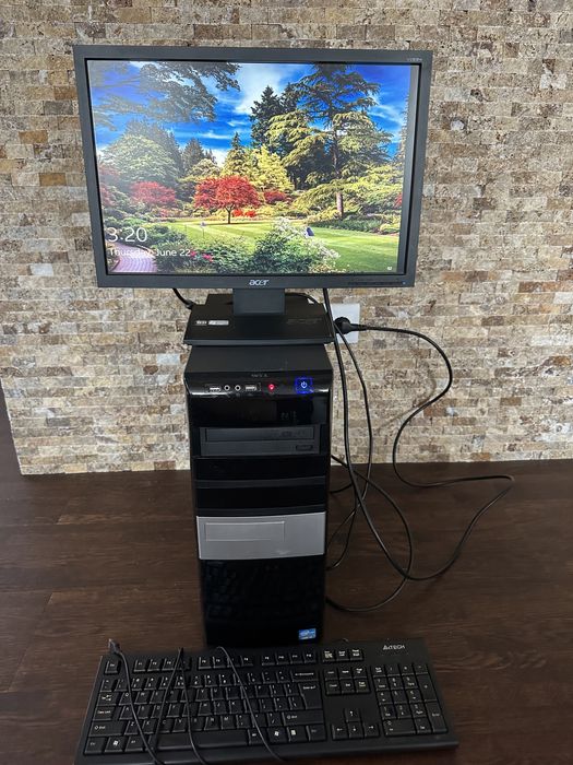 Calculator/Unitate Asus I3 , Intel Core 2 si monitoare Acer,Benq ...