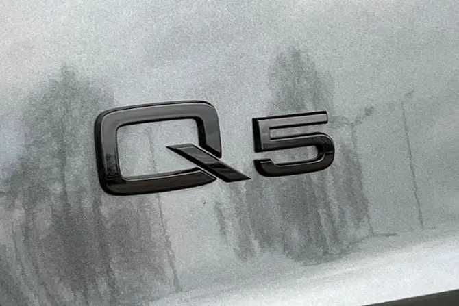 Set Embleme AUDI Q5 TFSI Quattro / Stema Sigla Logo Semn Scris Emblema ...
