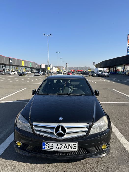 Vand Mercedes c200 pachet Amg Sibiu • OLX.ro