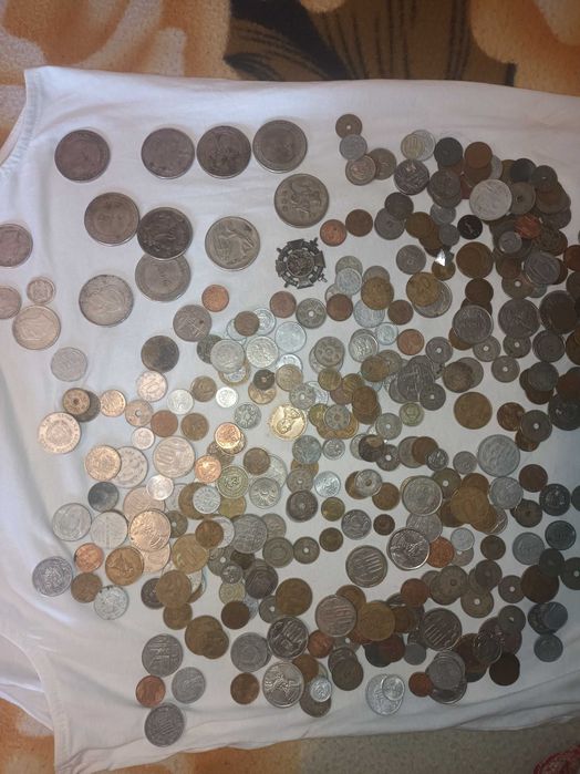 Monede vechi romanesti Ploiesti • OLX.ro