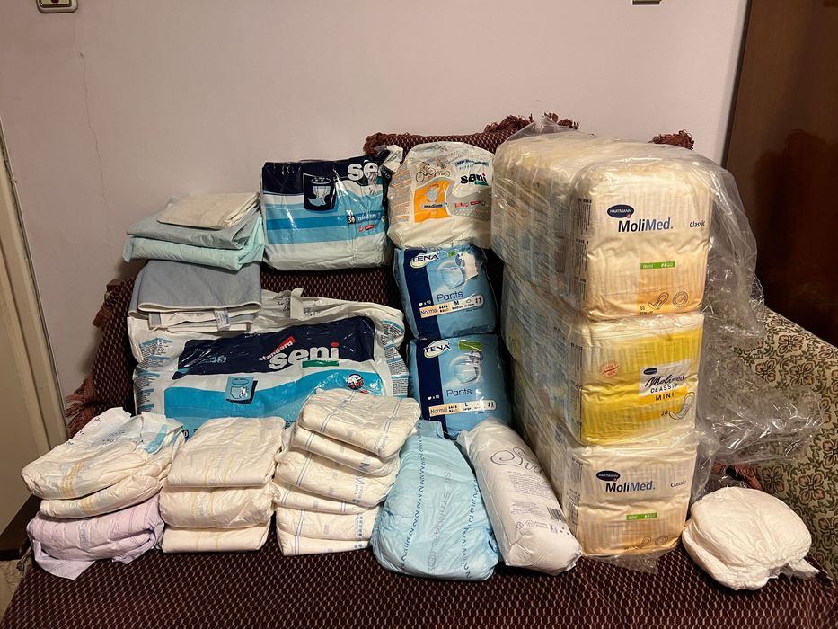 Pampersi adulti chilotei absorbante incontinenta pachet mare Brasov ...