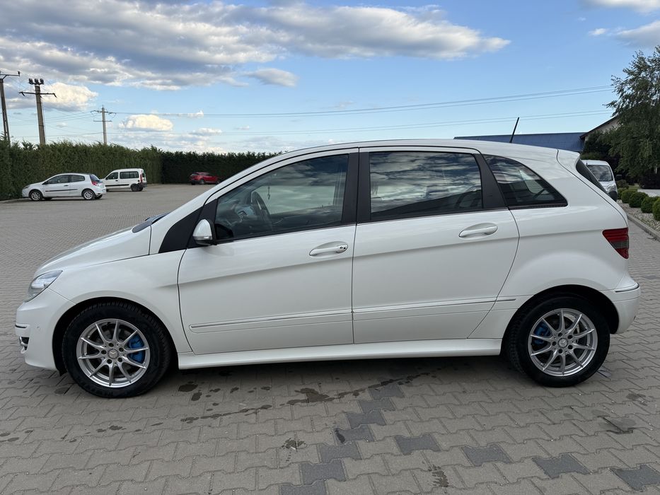 Mercedes-B-Class 2L CDI Cutie Automata Euro5 Sebes • OLX.ro