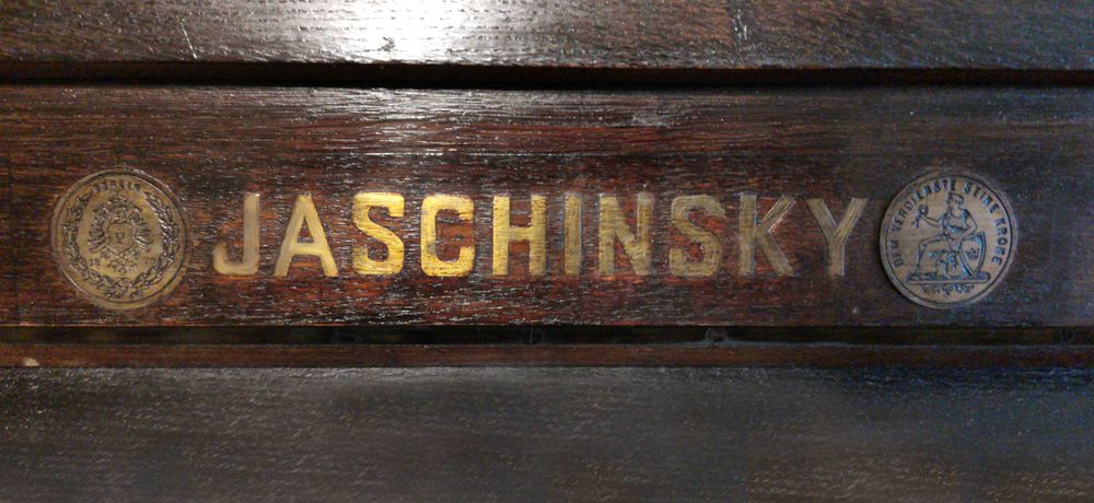 Pianina Jaschinsky, clasica, vintage, functionala Bucuresti Sectorul 2 ...