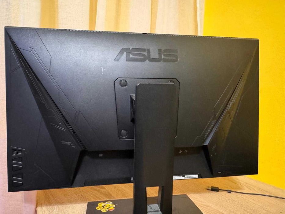 Vind Monitor Asus Tecuci • OLX.ro