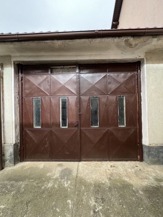 Porti garaj metalice usa garaj poarta metalica Satu Mare • OLX.ro
