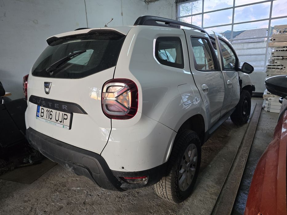 Dacia Duster 4x4 Avariat Constanta • OLX.ro