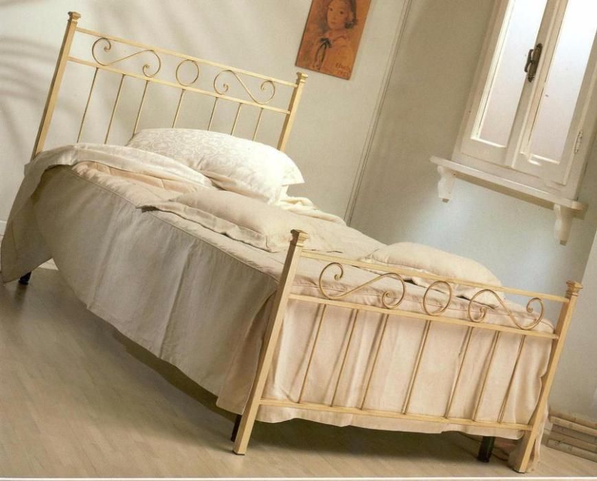 Pat metalic dormitor, pat matrimonial, pat fier forjat Cluj-Napoca • OLX.ro