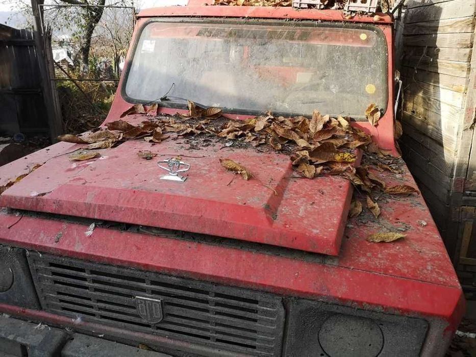Vând ARO 243 pentru piese Pitesti • OLX.ro