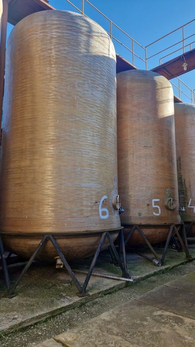 Rezervoare (bazine) inox și fibra Focsani • OLX.ro