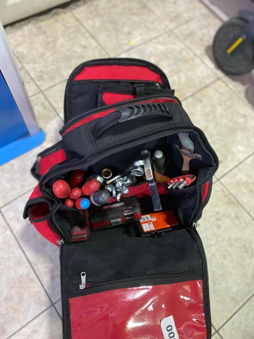 Geantă Scule FACOM Amanet auto & electronice Onești Onesti • OLX.ro