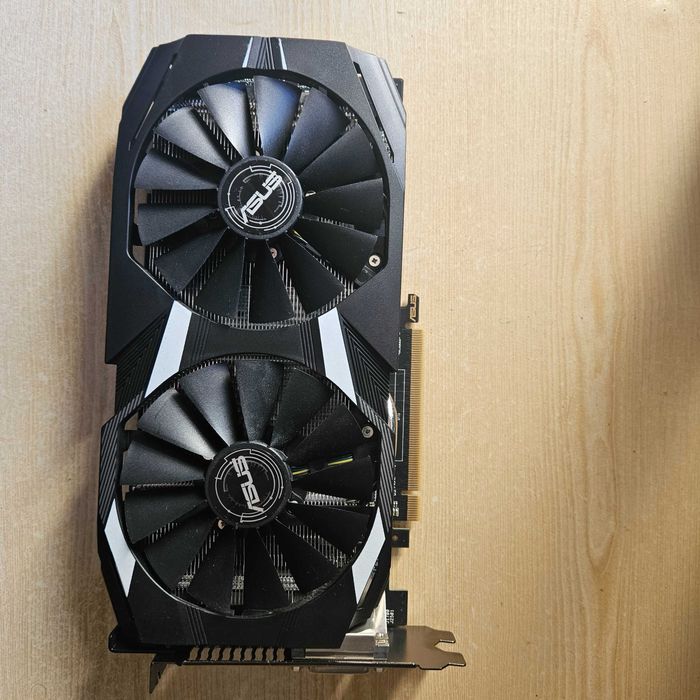 Видеокарта AMD RADEON RX580 4GB гр. Велико Търново Стара част • OLX.bg