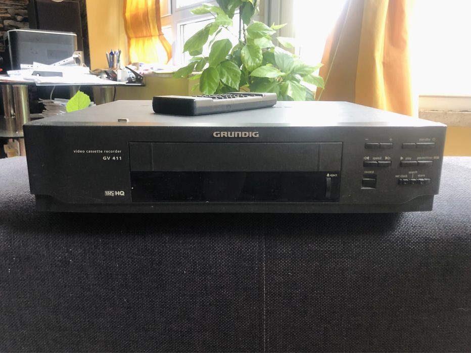 Видео касетофон GRUNDIG GV411 гр. София Дианабад • OLX.bg