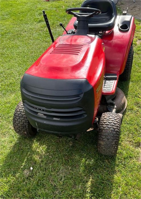 Tractor de tuns iarba Bucuresti Sectorul 1 • OLX.ro