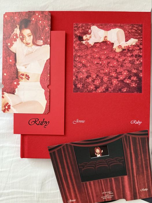 JENNIE - Ruby album (red) k-pop blackpink гр. Пловдив Старият град • OLX.bg